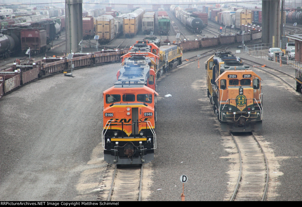 BNSF 8146 & BNSF 2131
